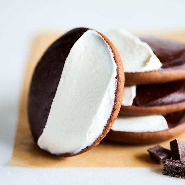 Hemstrought's Original Half-Moons | Combo Vanilla & Chocolate Bottoms ...